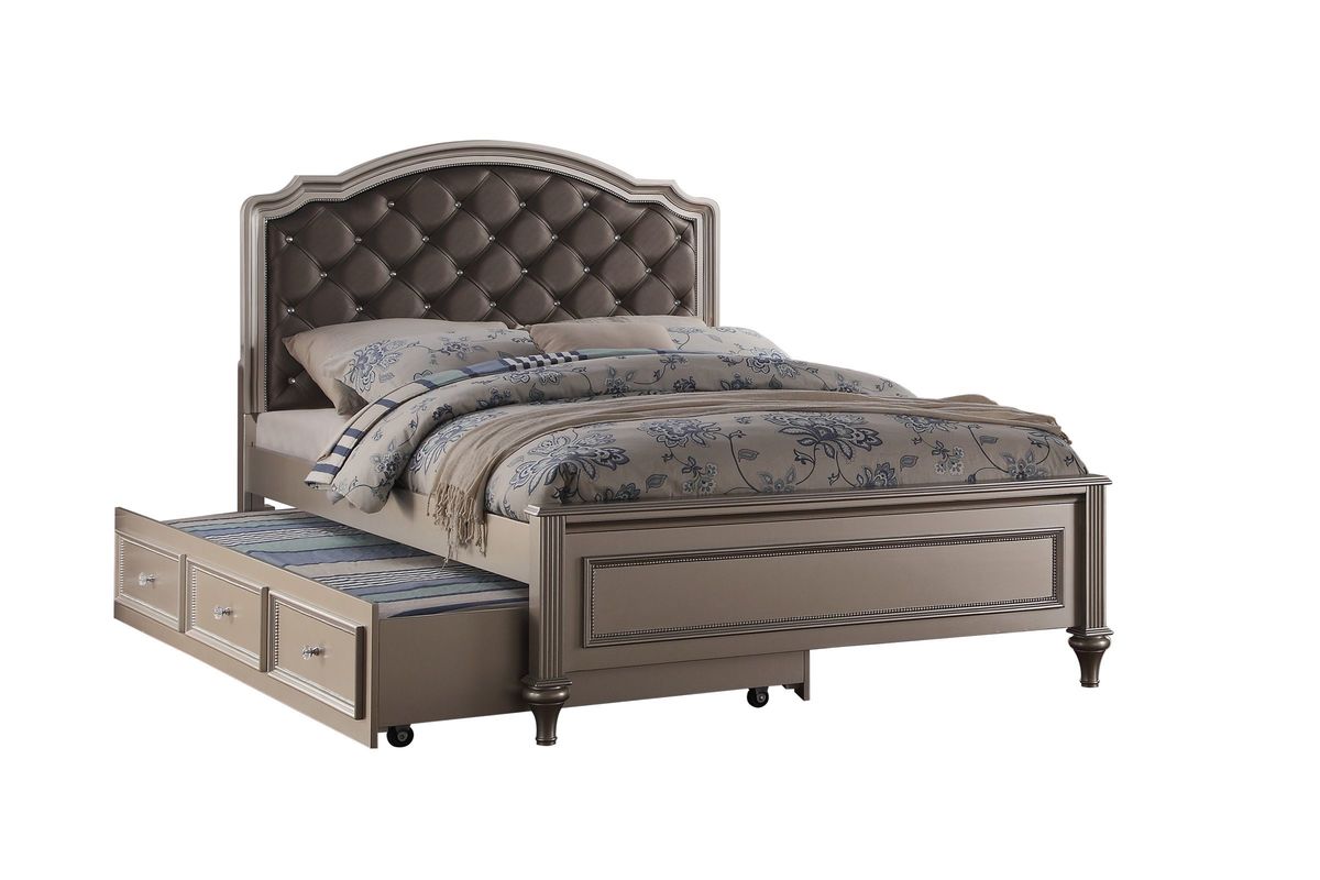 Chantilly Storage Trundle at Gardner-White