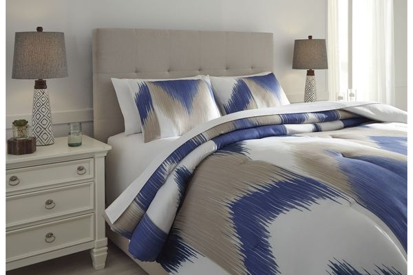 Mayda King Comforter Set by Ashley at Gardner-White