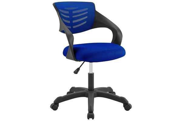 Thrive Mesh Office Chair in Blue at Gardner-White