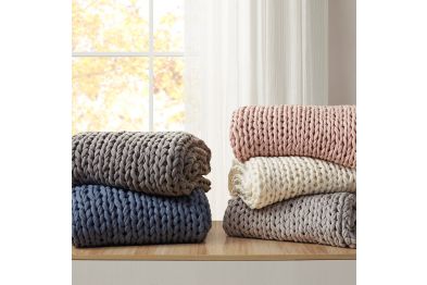 Handmade Chunky Double Knit Throw in Ivory at Gardner-White