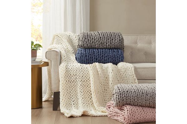 Handmade Chunky Double Knit Throw in Ivory at Gardner-White